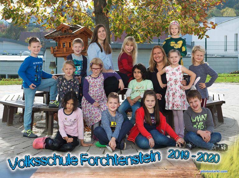 Klassenfoto der 1A 2019–2020 | Die Volksschule Forchtenstein stellt ...